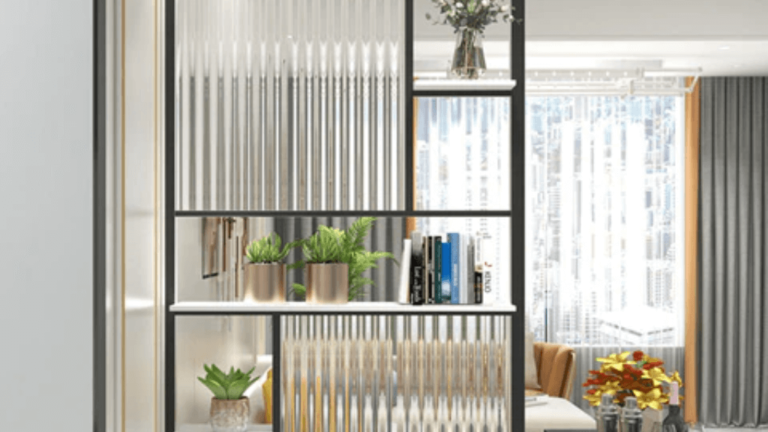 The Advantages of Glass Partition Panels in Your Home or Office